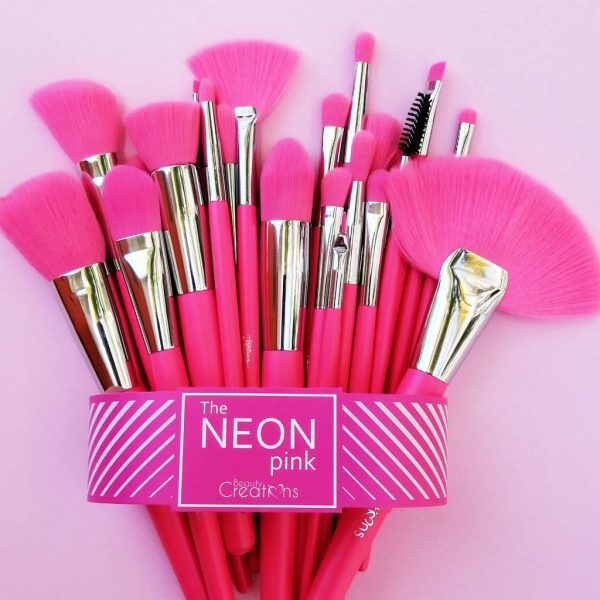 THE NEON PINK 24 PC BRUSH SET - BEAUTY CREATIONS - Luces Beautiful
